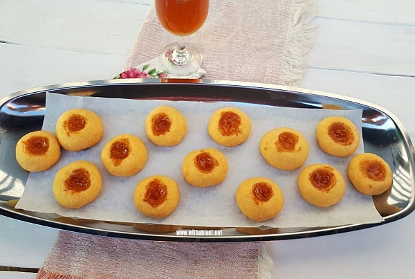 Cheddar Cookies | With A Blast
